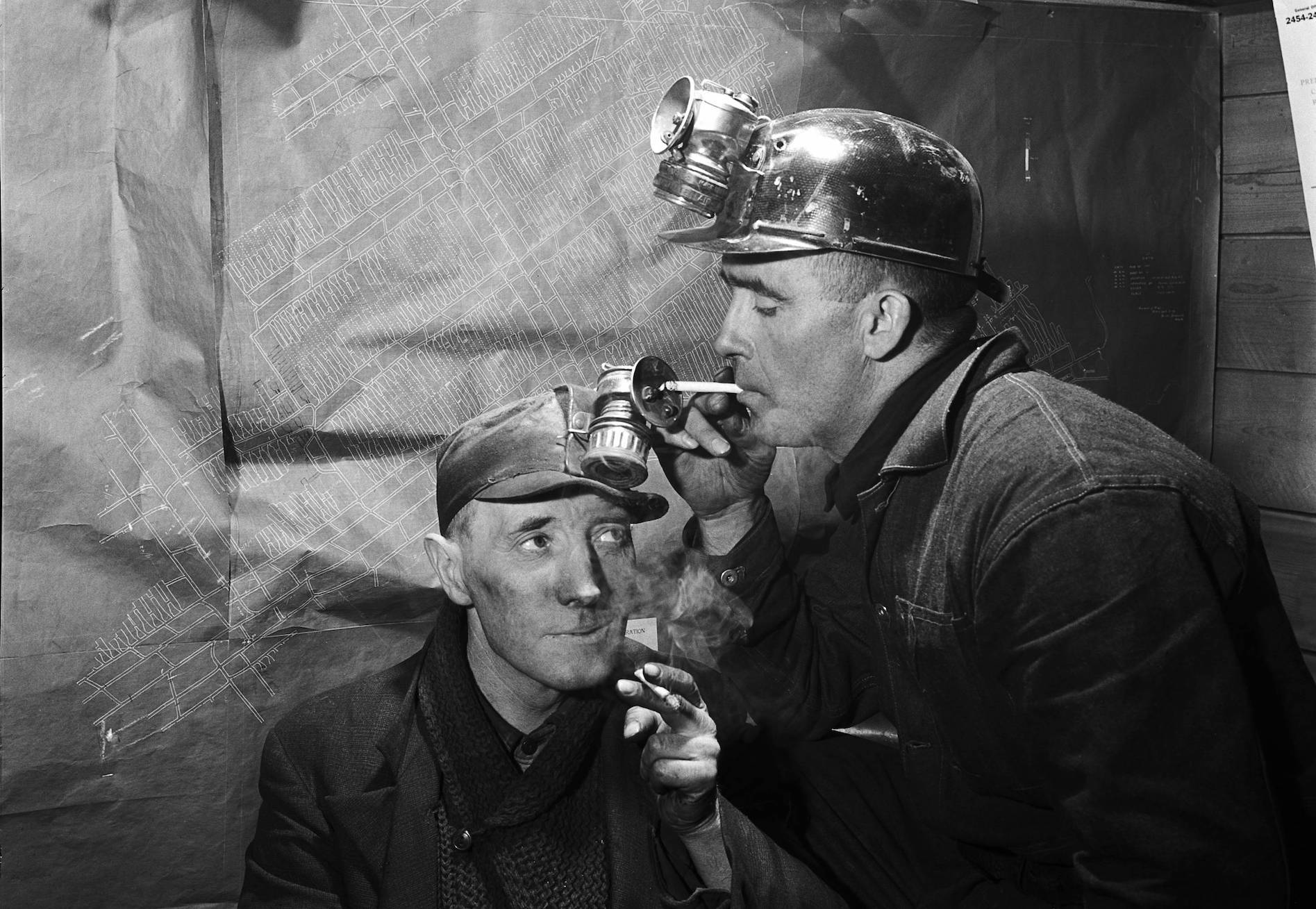 The Legacy of Harry Rowed: A Canadian Documentary Photographer