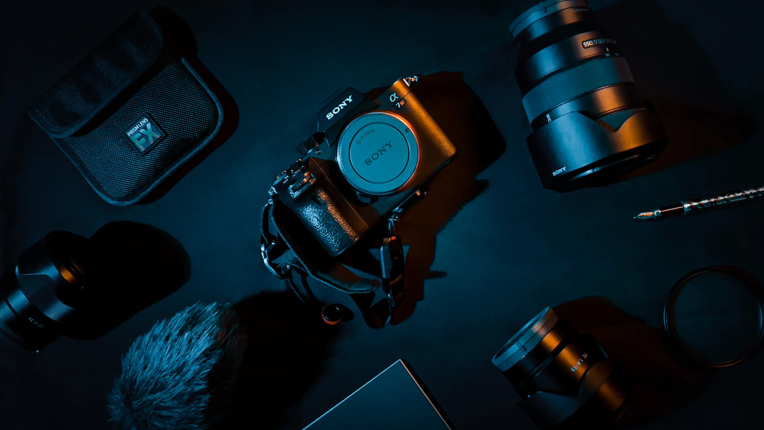 What’s In My Bag: A Complete Kit For Creative Fashion, Portrait & Stre